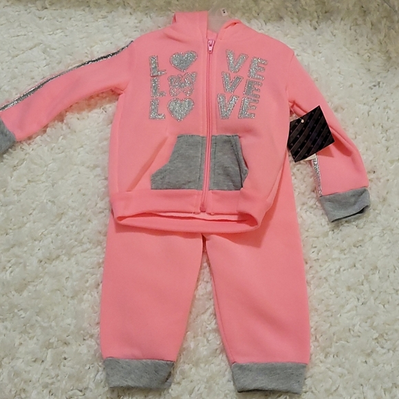 Diva | Matching Sets | Nwt Diva Pink And Silver Sweat Suit | Poshmark
